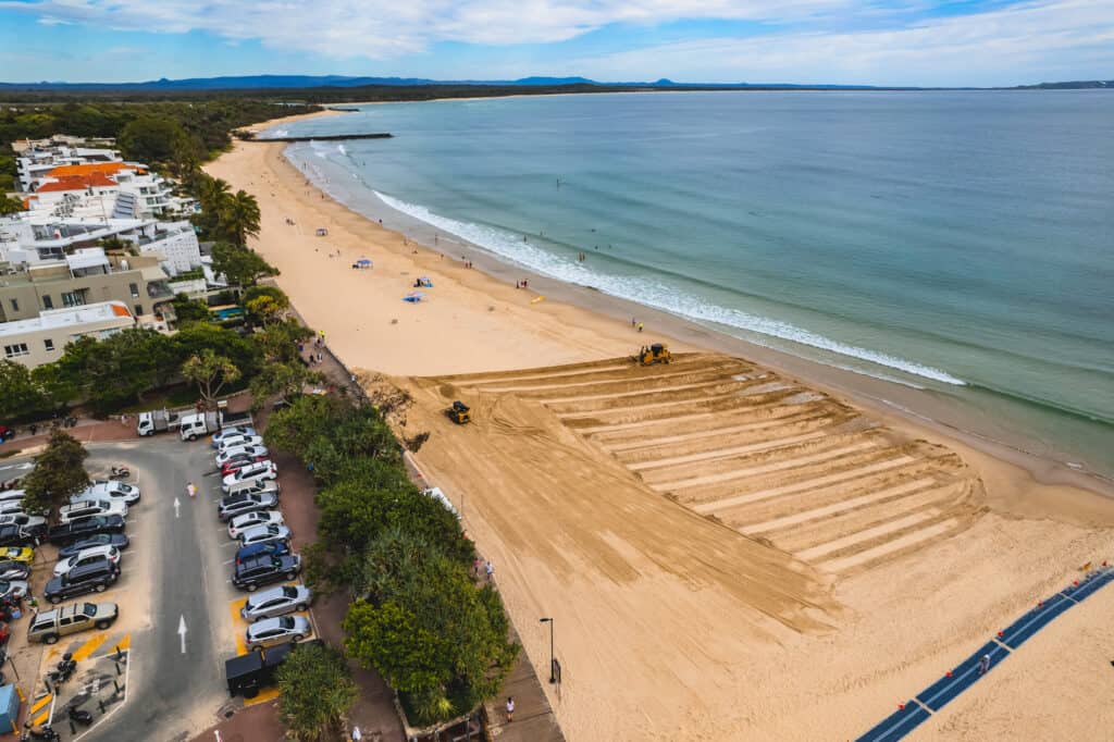 Noosa beach rehabilitation - Track Works Rural